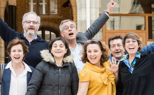 De l'importance de prier les uns pour les autres